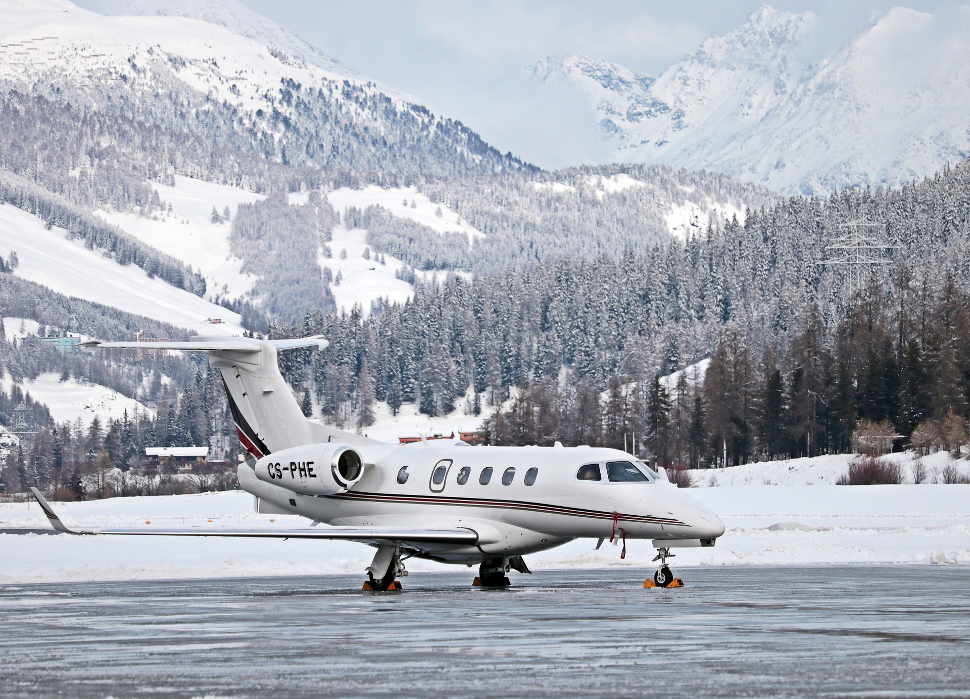 Private Jet Charter To Enjoy A Wonderful Holiday Season | Fast Private Jet