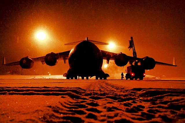 Cargo jet
